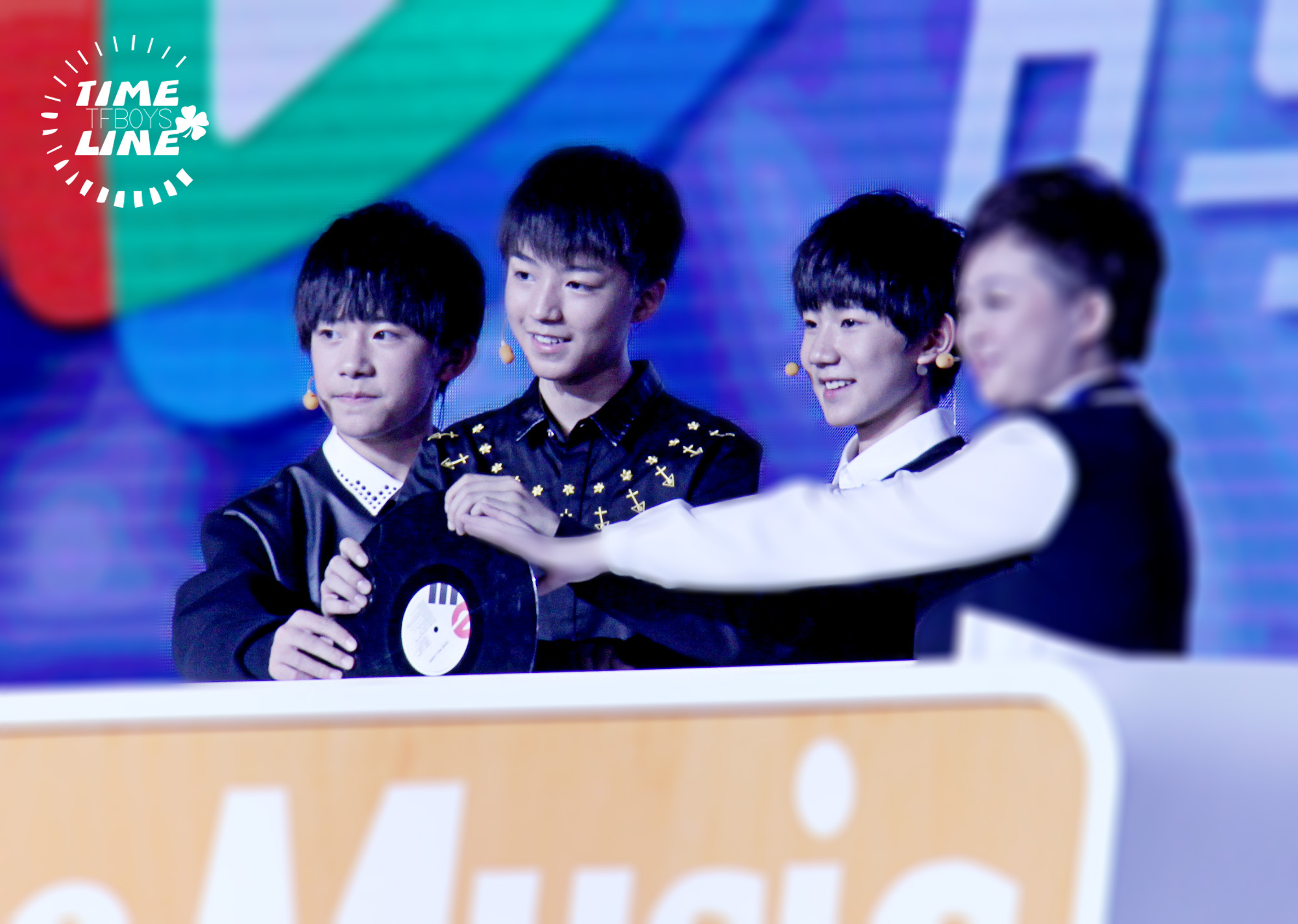 TFBOYS 腾讯v视界大会 - 高清图片，堆糖，美图壁纸兴趣社区