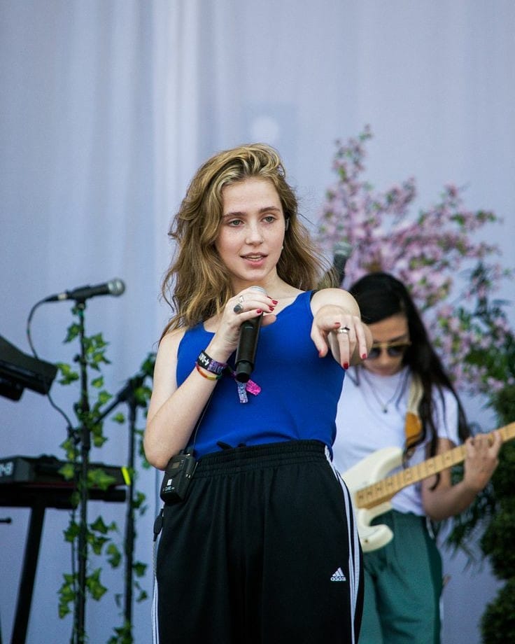 clairo - 高清图片，堆糖，美图壁纸兴趣社区