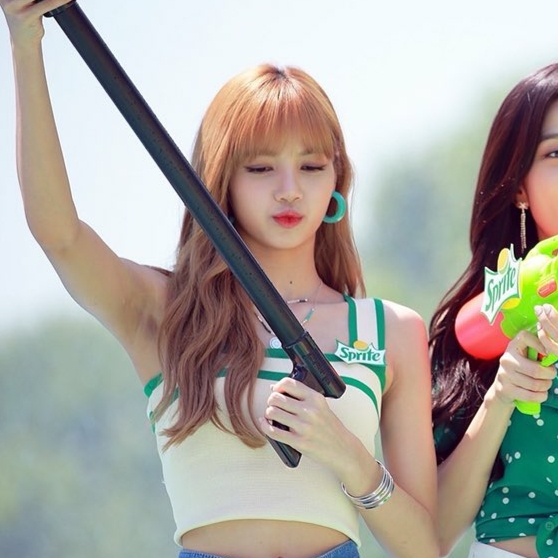 【荔枝CP】Lisa×jisoo可二改 - 高清图片，堆糖，美图壁纸兴趣社区