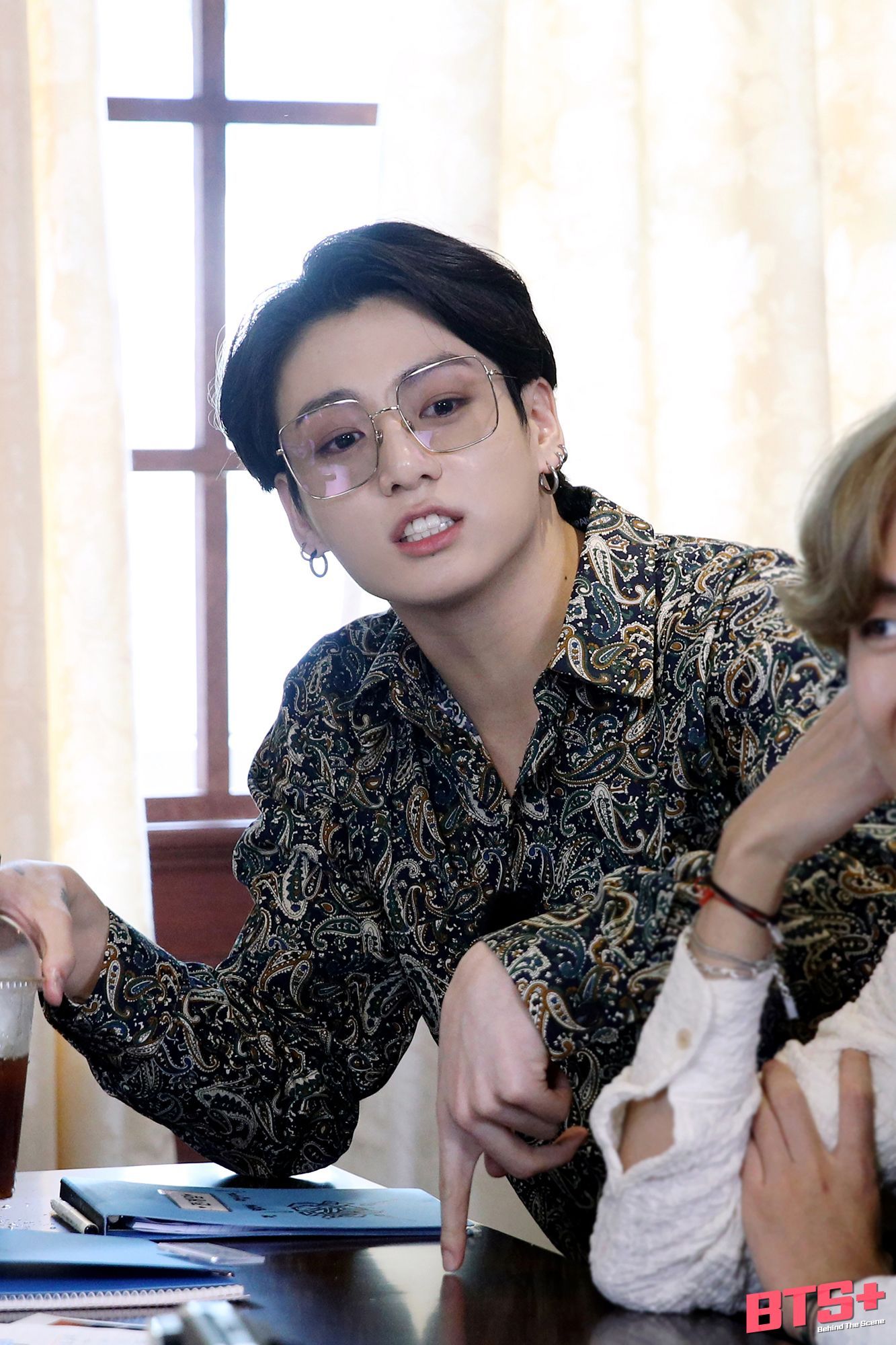 田柾国 RUN BTS Behind - 高清图片，堆糖，美图壁纸兴趣社区