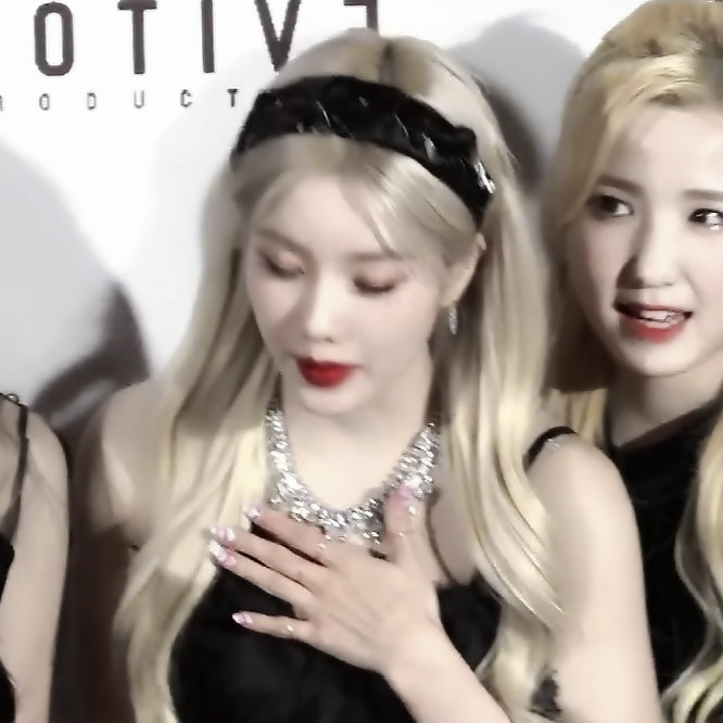 权姐yyds - 高清图片，堆糖，美图壁纸兴趣社区