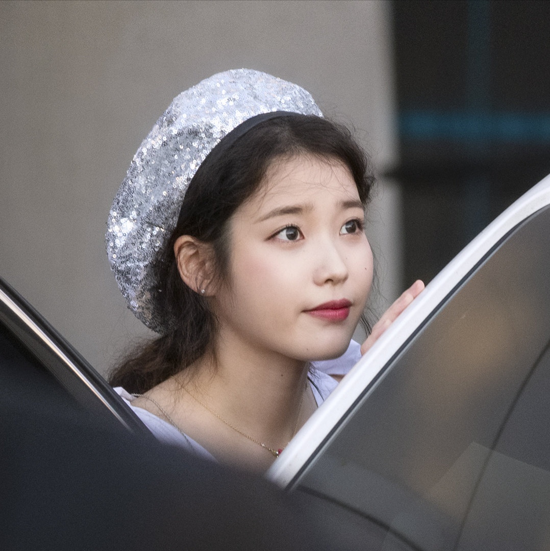 IU套图可二改 注moonlight_iu 背景图注程鑫 - 高清图片，堆糖，美图壁纸兴趣社区