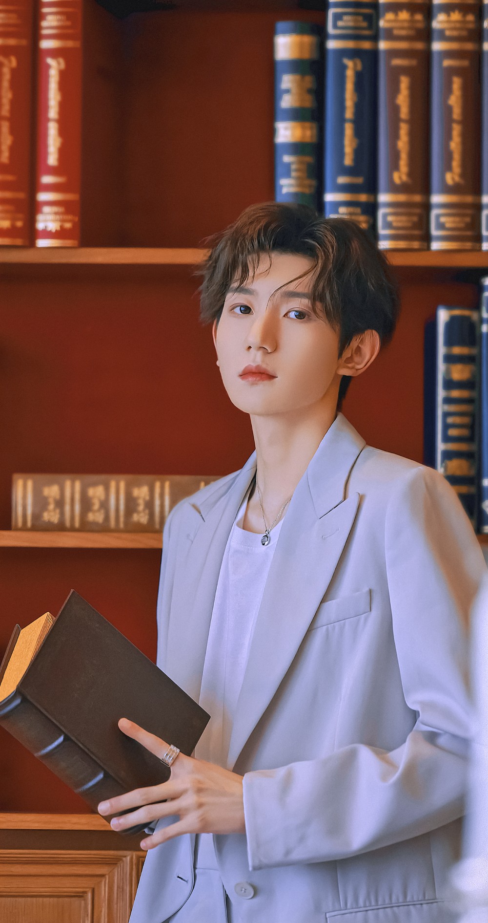 〔王源〕 cr@·winterson· - 堆糖，美图壁纸兴趣社区