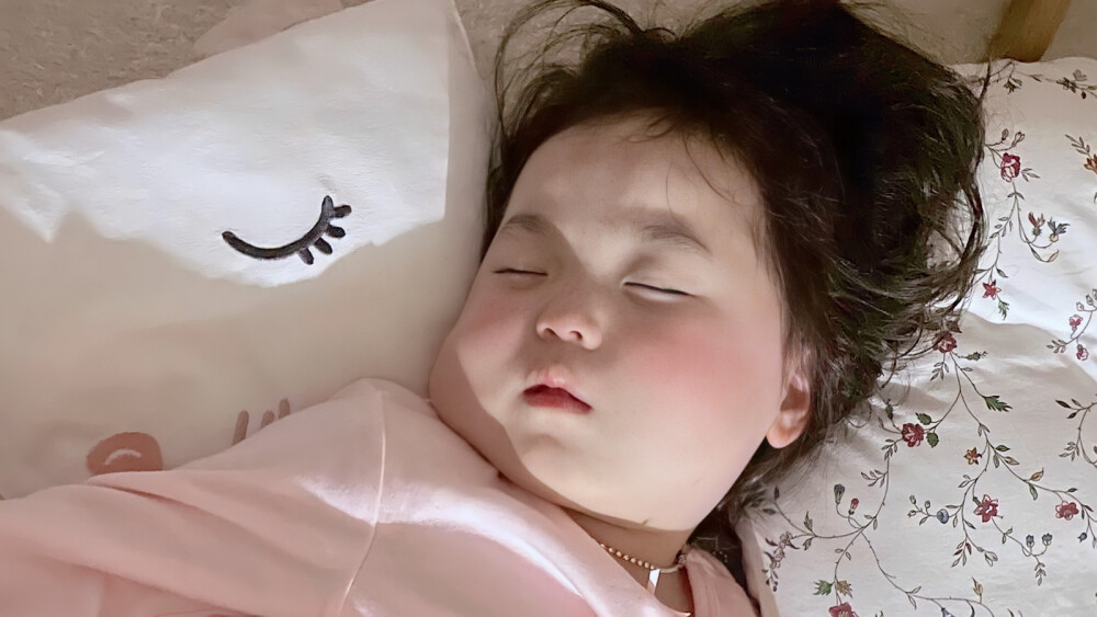 黄夏温电脑壁纸，情侣壁纸，萌娃壁纸 - 堆糖，美图壁纸兴趣社区