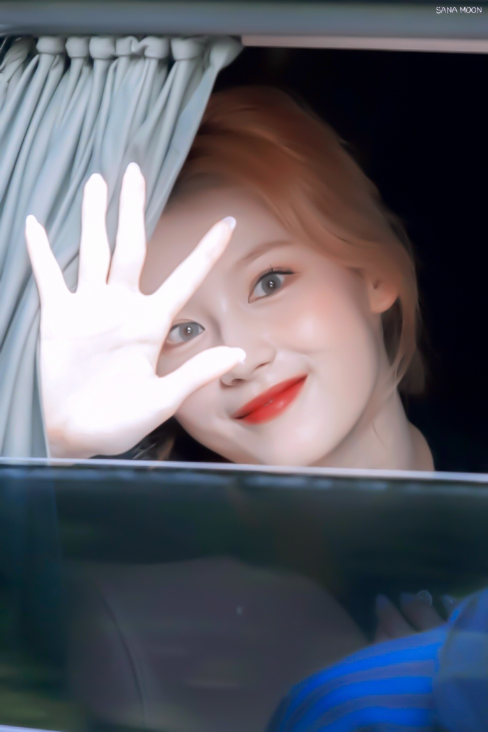 车窗Sana p1-p4 cr.sparkintherain1 p5-p7… - 高清图片，堆糖，美图壁纸兴趣社区