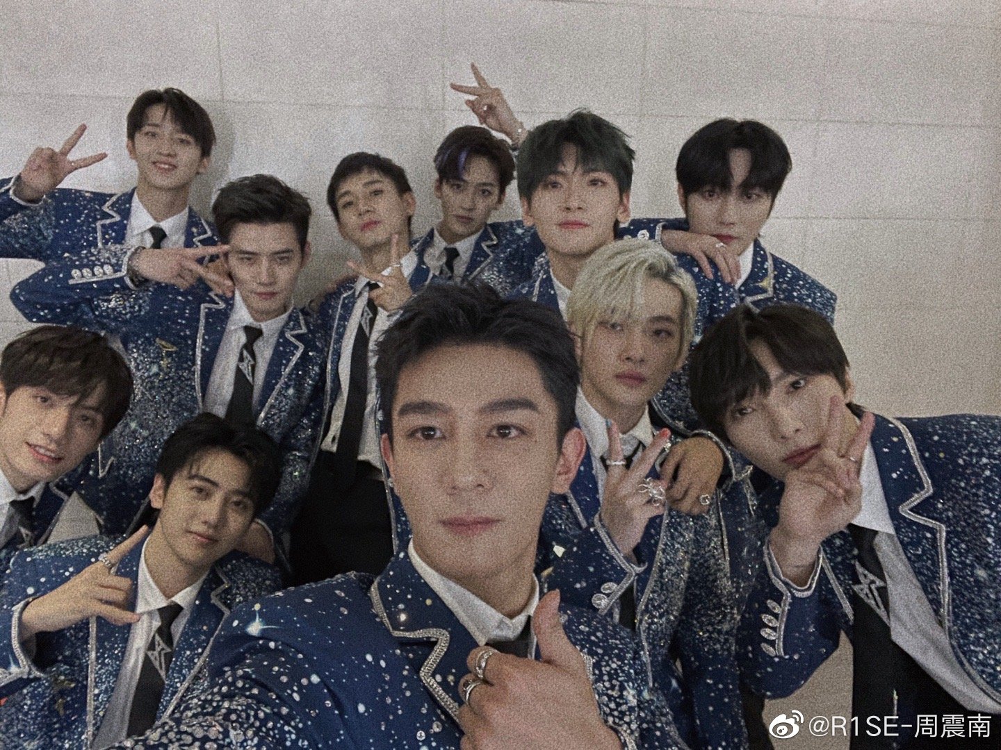 R1SE - 高清图片，堆糖，美图壁纸兴趣社区