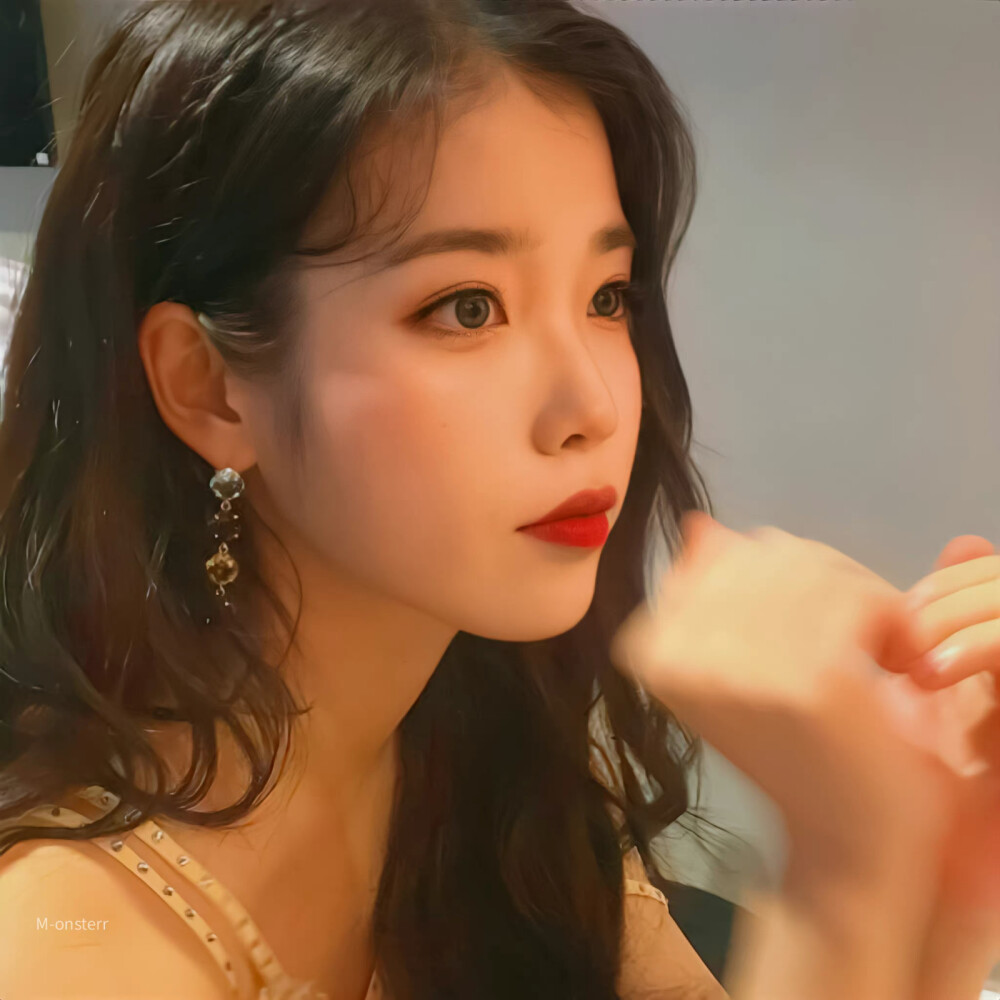 IU头像 - 堆糖，美图壁纸兴趣社区