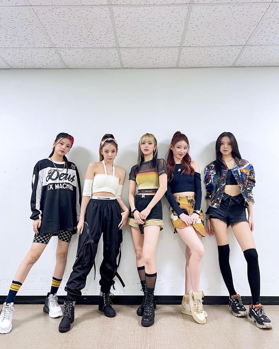 itzy - 高清图片，堆糖，美图壁纸兴趣社区