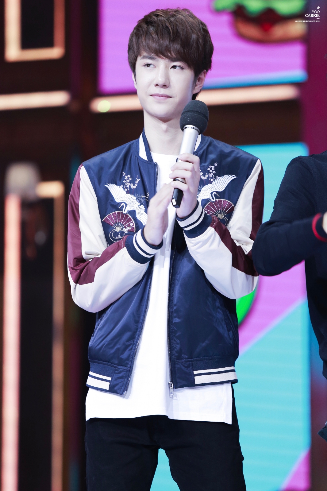 161030 天天向上录制 @UNIQ-王一博 cr:logo… - 堆糖，美图壁纸兴趣社区