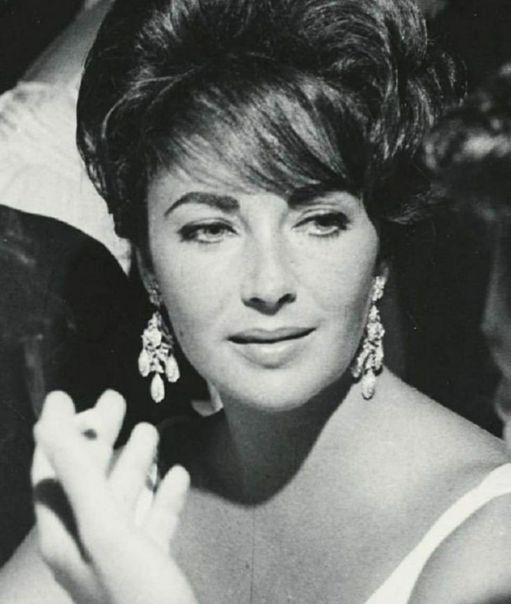 Elizabeth Taylor - 高清图片，堆糖，美图壁纸兴趣社区