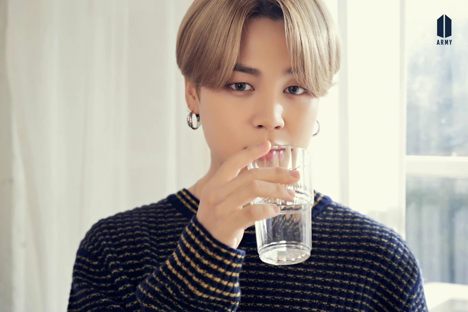 朴智旻 220516 BTS WEEKEND with Jimin - 堆糖，美图壁纸兴趣社区