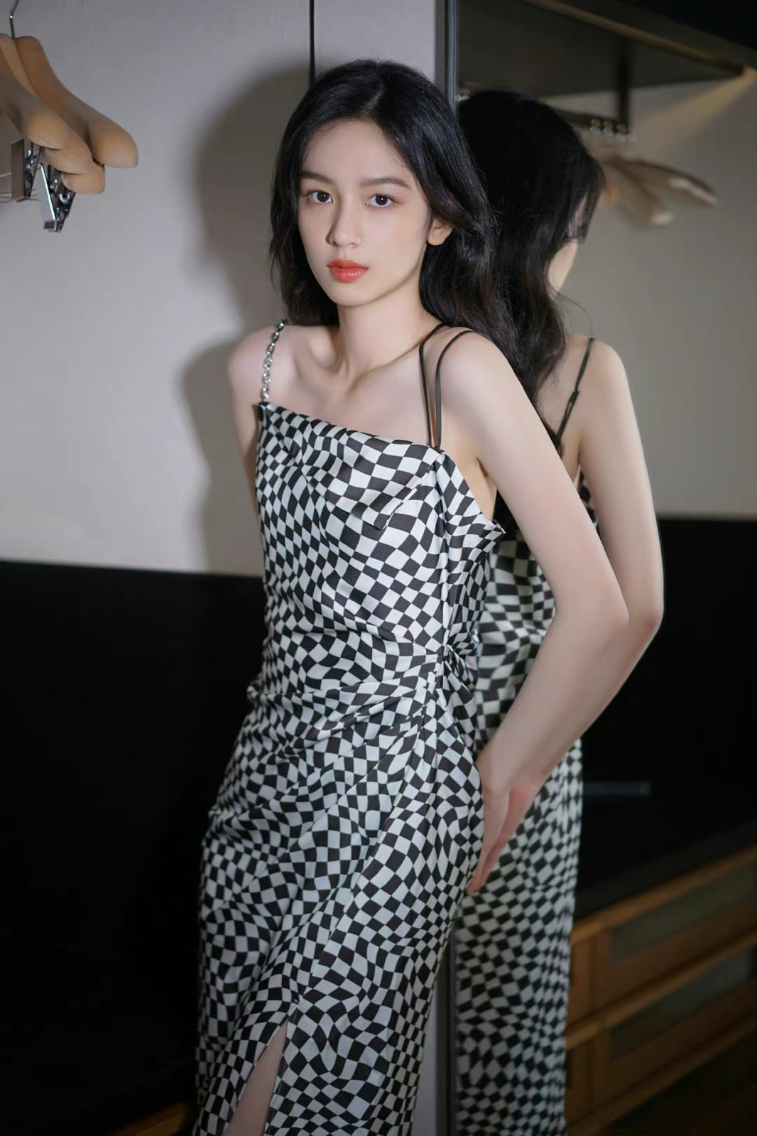 20220629225937_23722.jpeg (1066×1599)-花瓣网