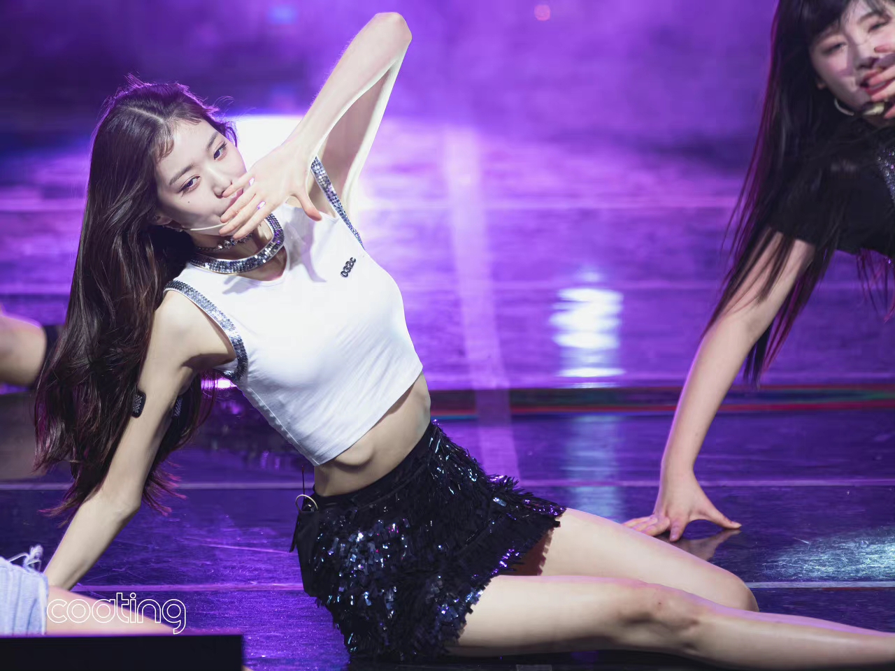 张元英 wonyoung ©logo 侵权删. - 高清图片，堆糖，美图壁纸兴趣社区