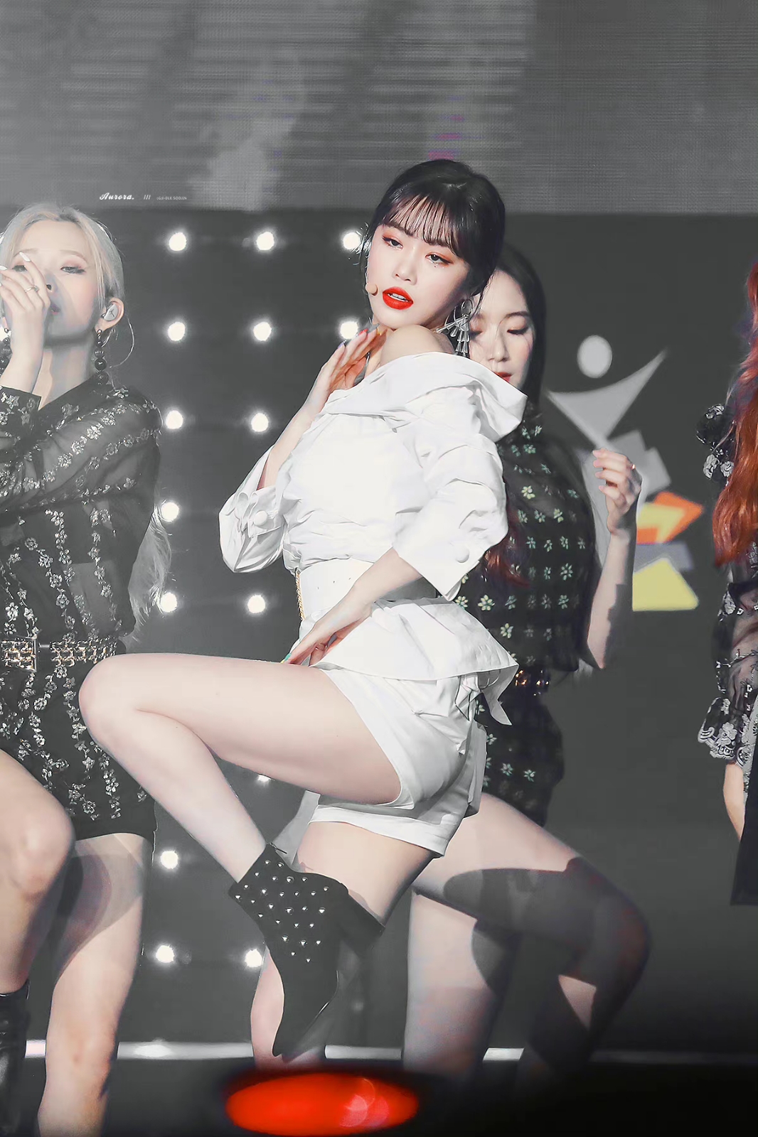 徐穗珍 Soojin /图源见logo 侵删 - 高清图片，堆糖，美图壁纸兴趣社区