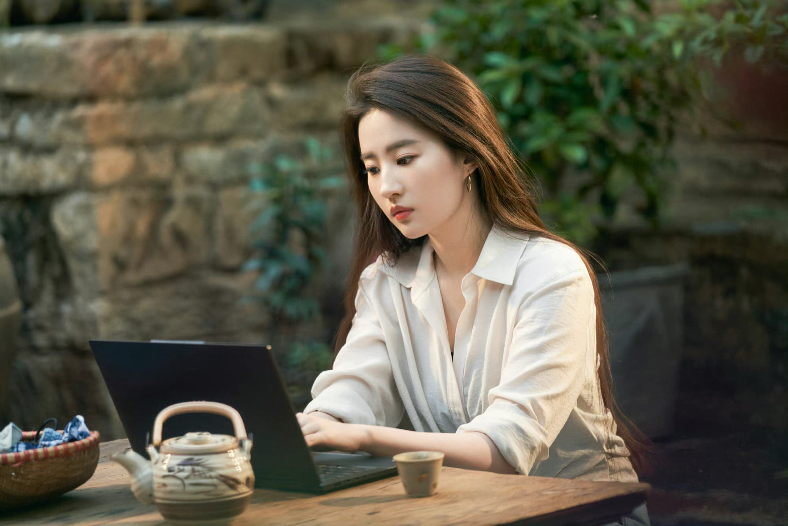 刘亦菲巜去有风的地方》202301 - 高清图片，堆糖，美图壁纸兴趣社区