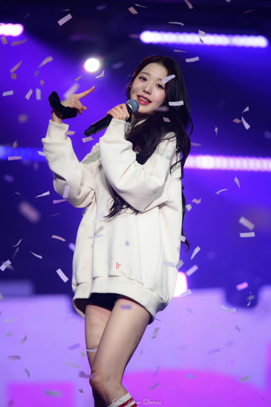 张元英 Wonyoung ©Logo侵删. - 堆糖，美图壁纸兴趣社区