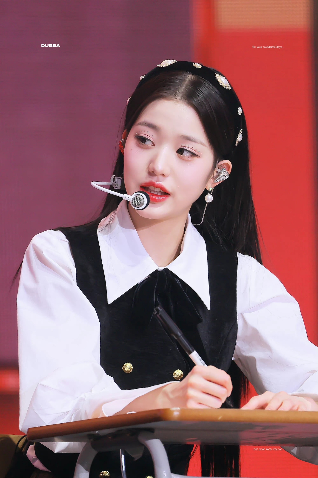 张元英 Wonyoung ©Logo侵删. - 堆糖，美图壁纸兴趣社区