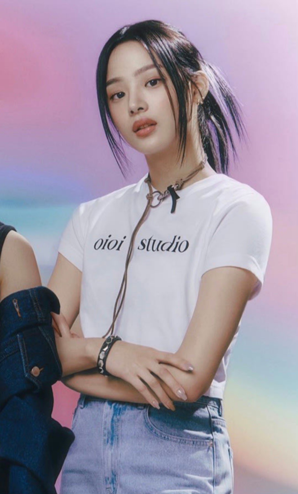 MINJI ©Logo侵删. - 高清图片，堆糖，美图壁纸兴趣社区