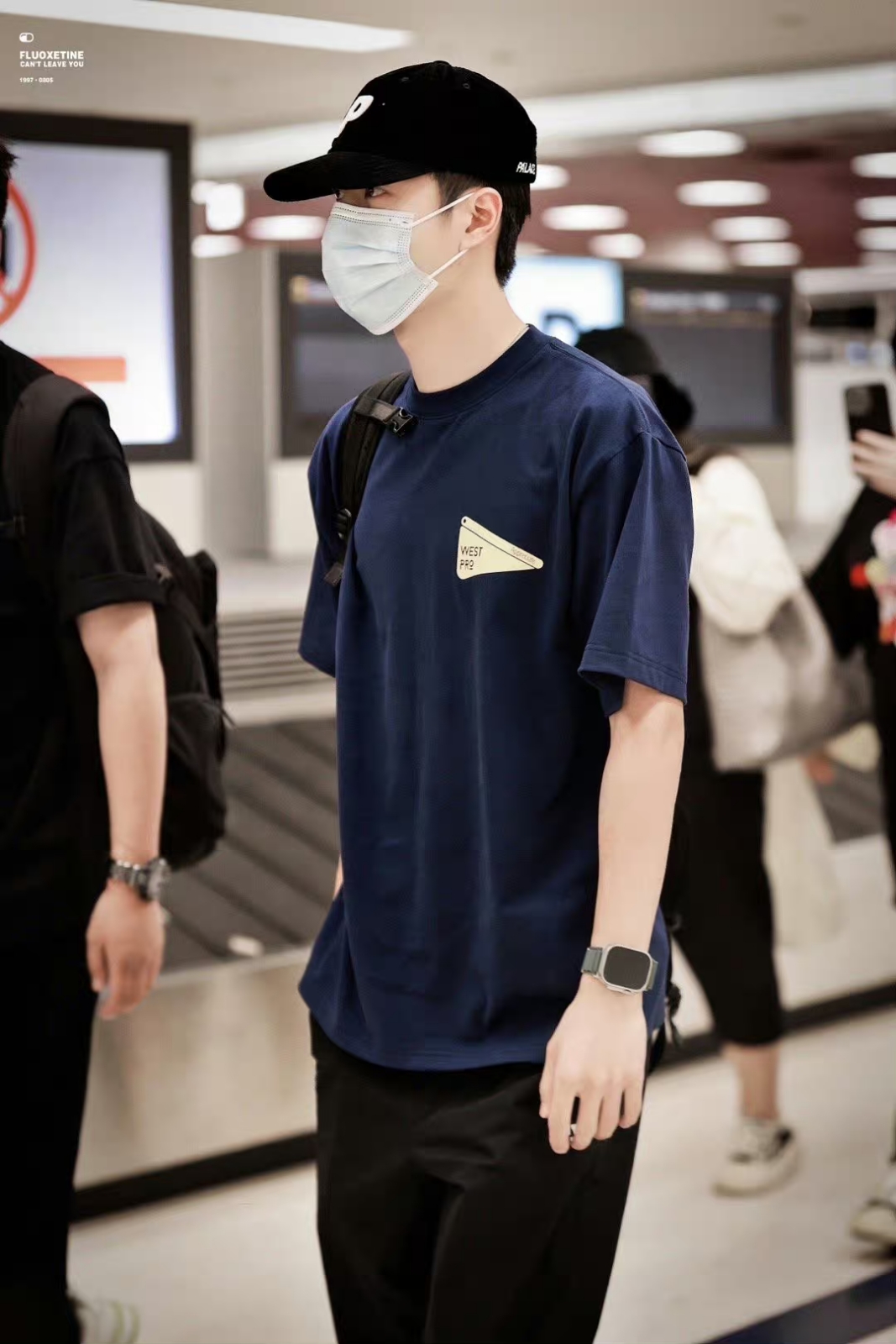 230714 东京到达 @UNIQ-王一博 ☀新… - 堆糖，美图壁纸兴趣社区