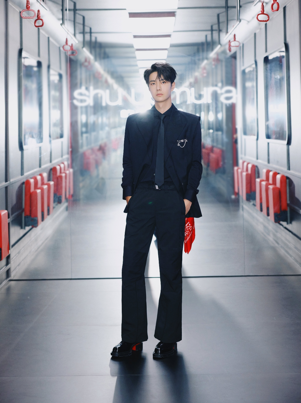 230718 YIBO-OFFICIAL： #王一博植村秀全球… - 堆糖，美图壁纸兴趣社区