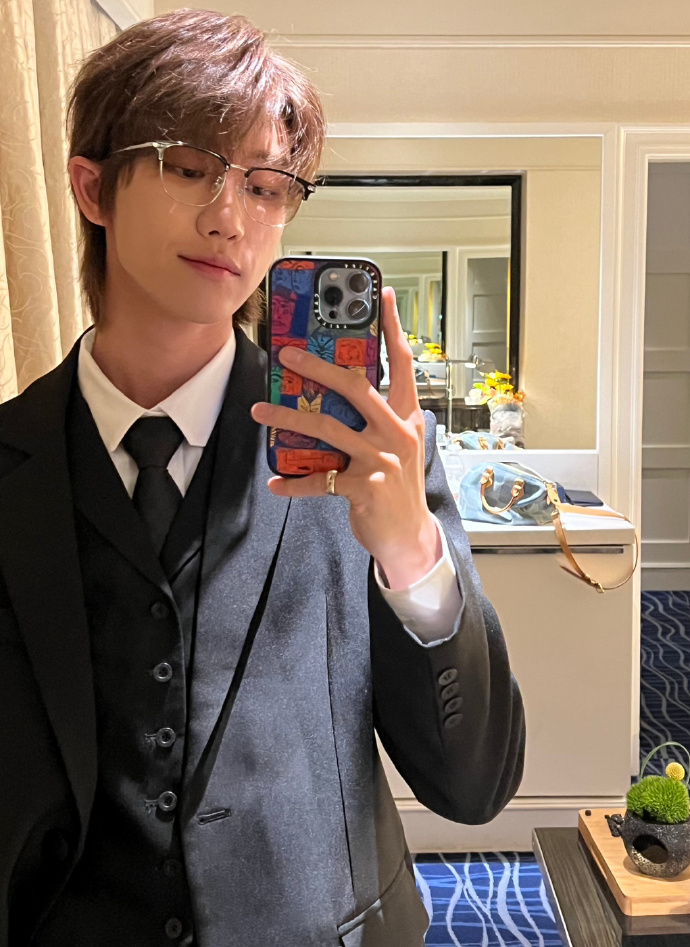 The8徐明浩 - 高清图片，堆糖，美图壁纸兴趣社区