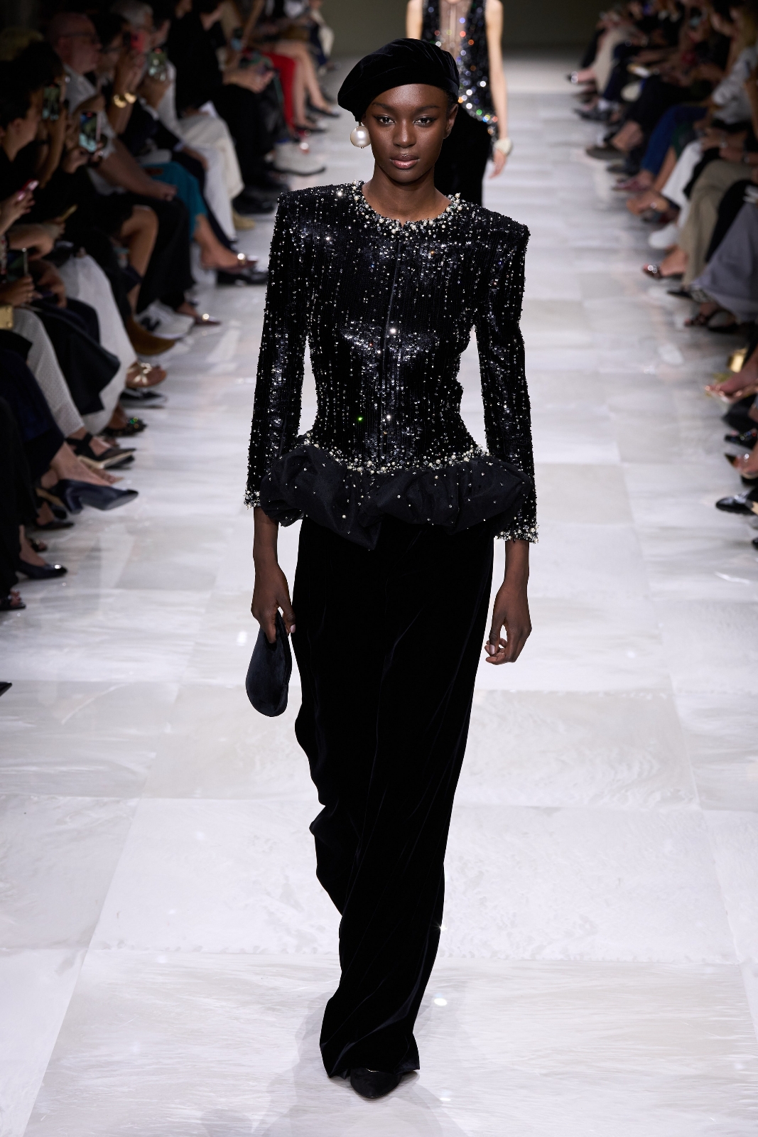 Giorgio Armani Privé F/W 2024 - 高清图片，堆糖，美图壁纸兴趣社区