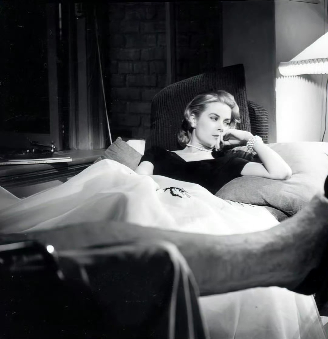 Grace Kelly 1954 - 高清图片，堆糖，美图壁纸兴趣社区