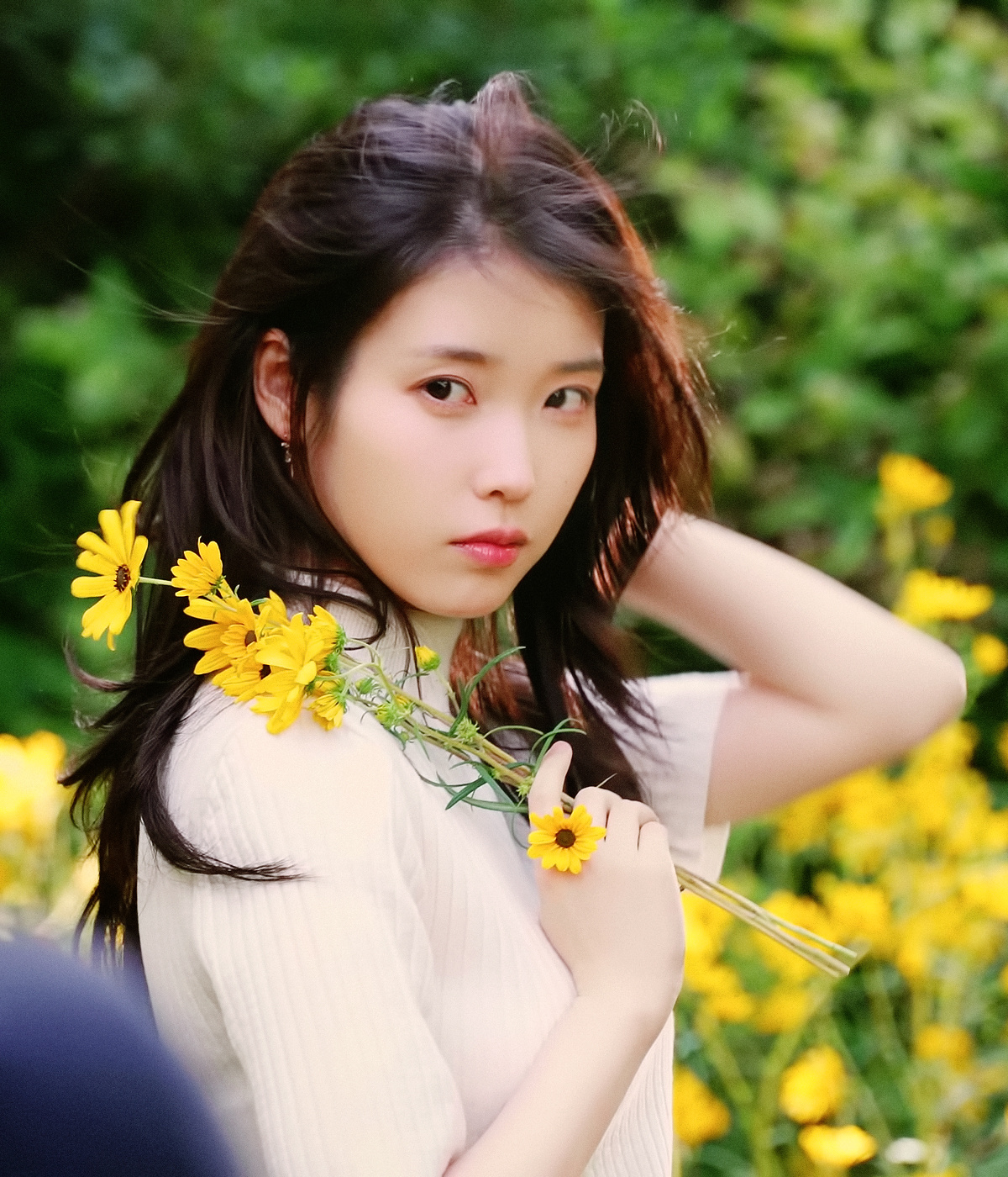 IU李知恩 IU 2025 SEASON'S GREETINGS Pre… - 高清图片，堆糖，美图壁纸兴趣社区