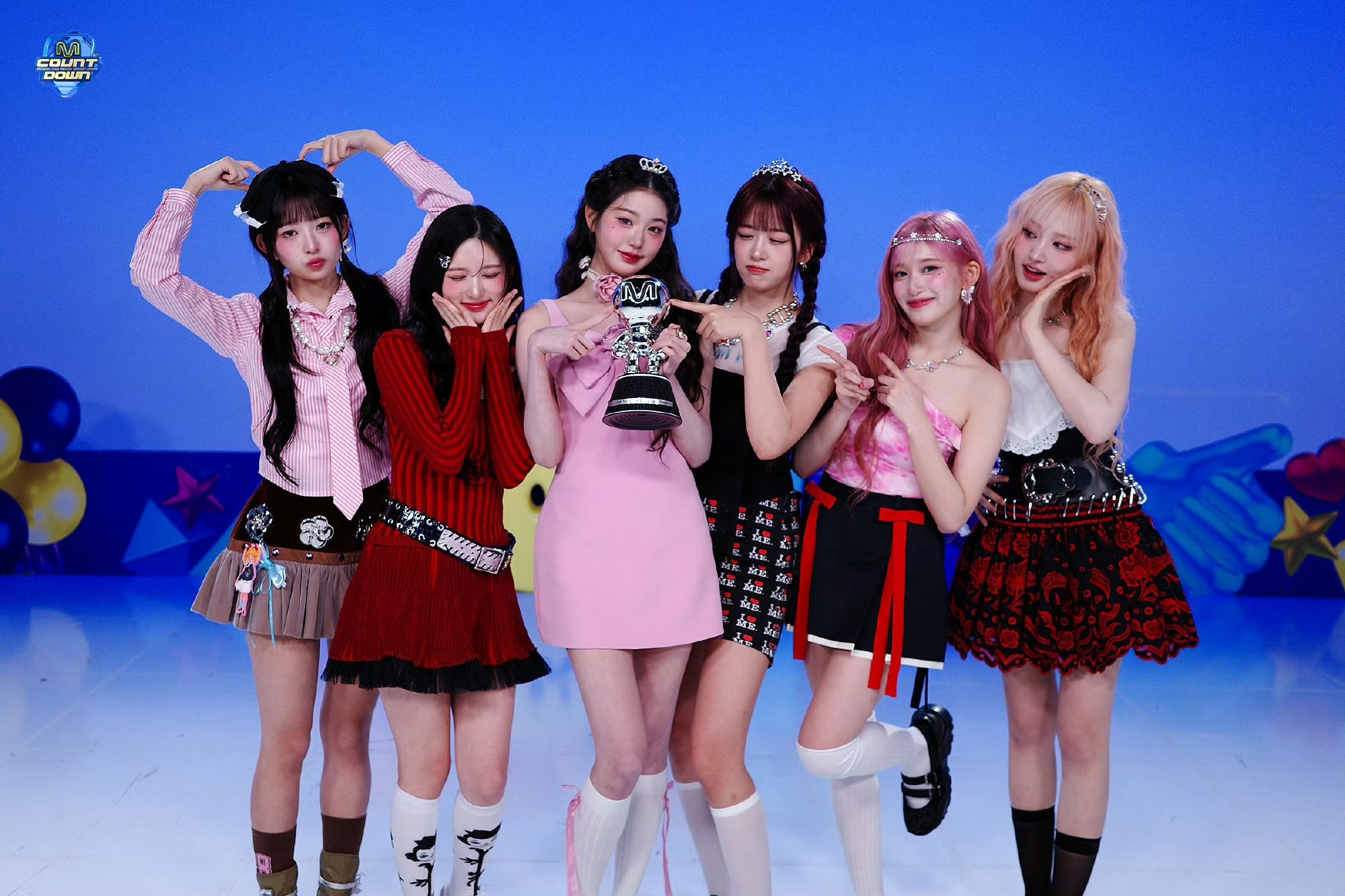 IVE LIZ - 高清图片，堆糖，美图壁纸兴趣社区