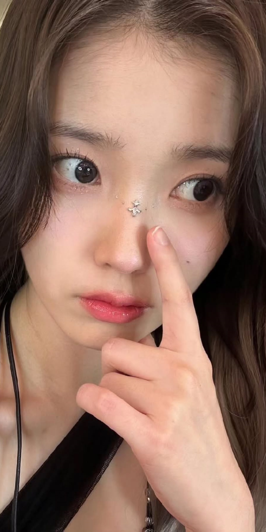 IU | 4k手机壁纸【第1期】【编码：di3r1】 … - 高清图片，堆糖，美图壁纸兴趣社区