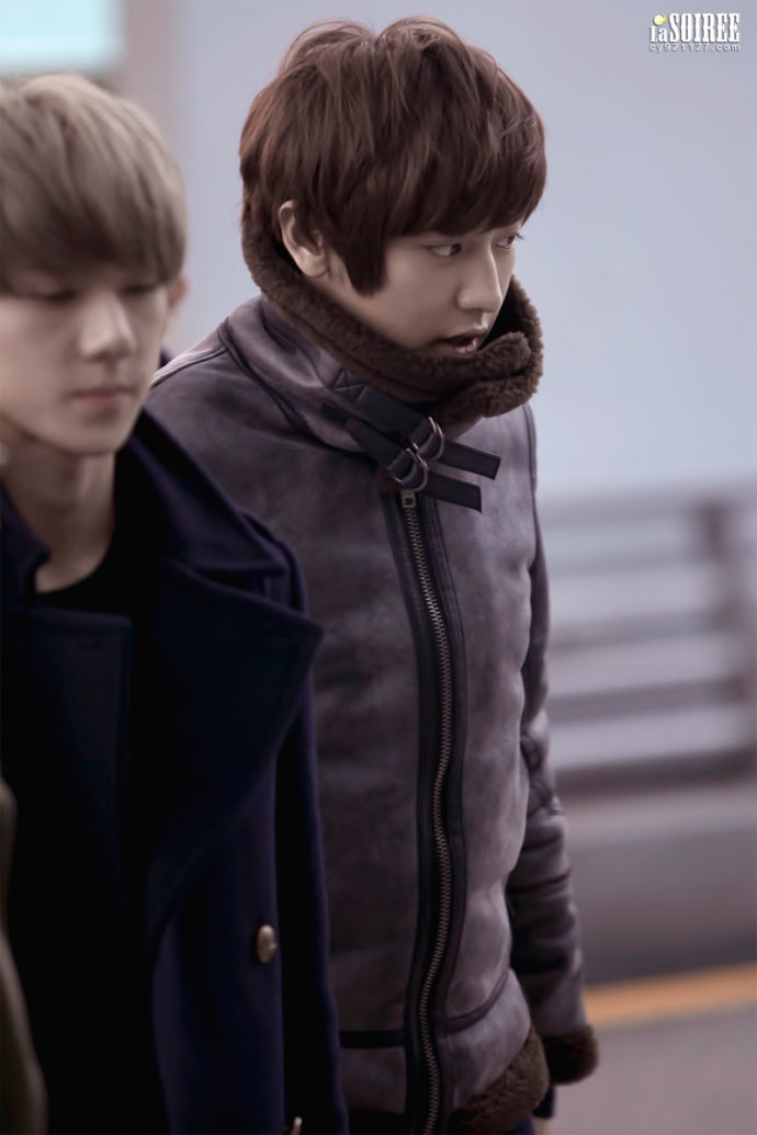 【EXO行星系】121122 仁川机场#… - 高清图片，堆糖，美图壁纸兴趣社区