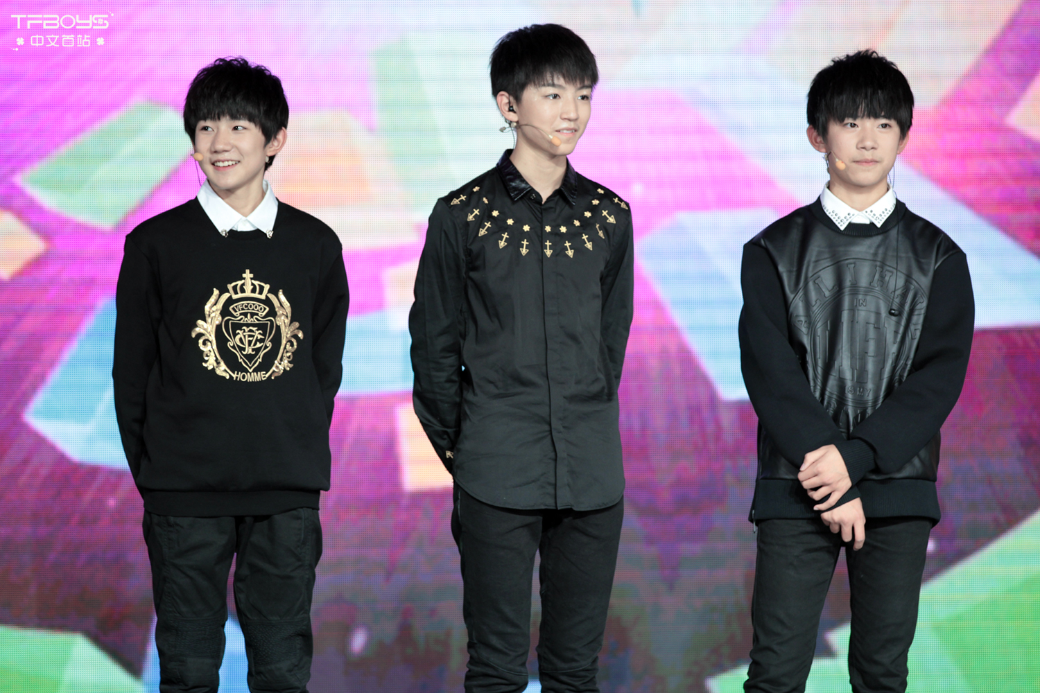 TFBOYS腾讯V视大会 - 高清图片，堆糖，美图壁纸兴趣社区