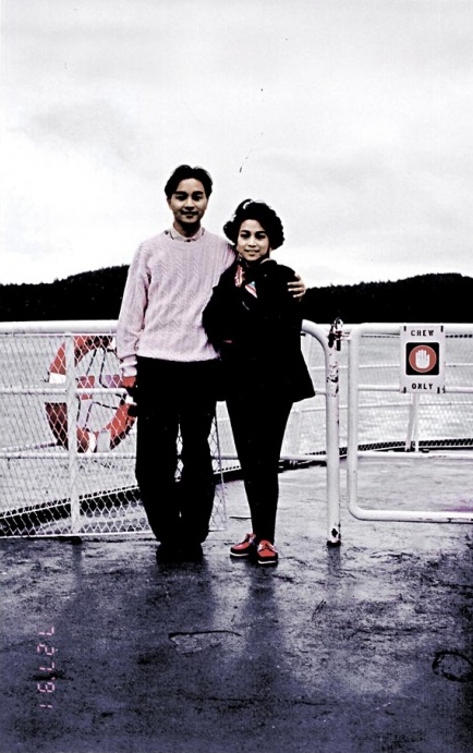 1991.7.27张国荣与大姐张绿萍坐船从加拿大… - 高清图片，堆糖，美图壁纸兴趣社区