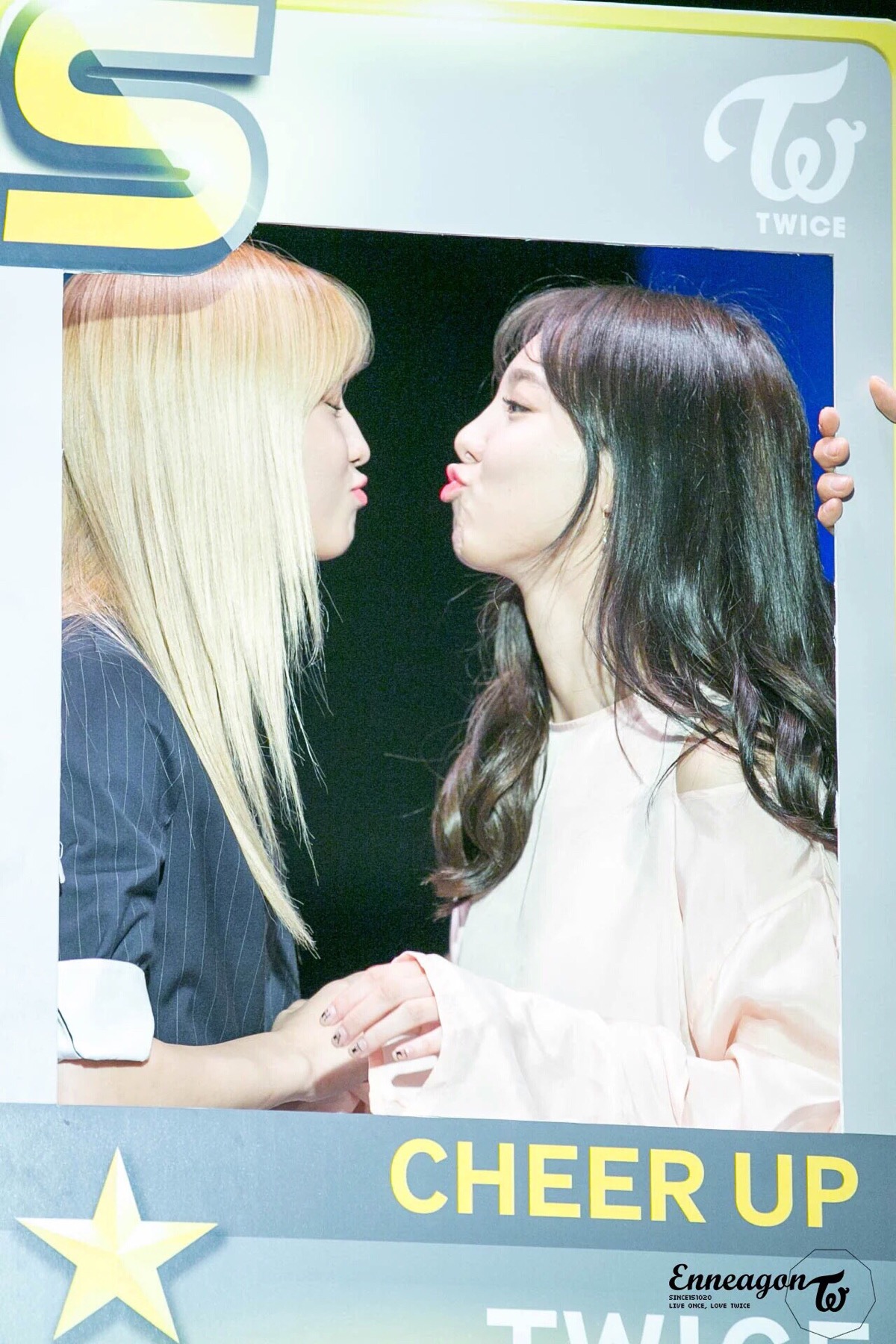 Twice 林娜琏 平井桃 momo 娜mo 自拍 合影 - 高清图片，堆糖，美图壁纸兴趣社区