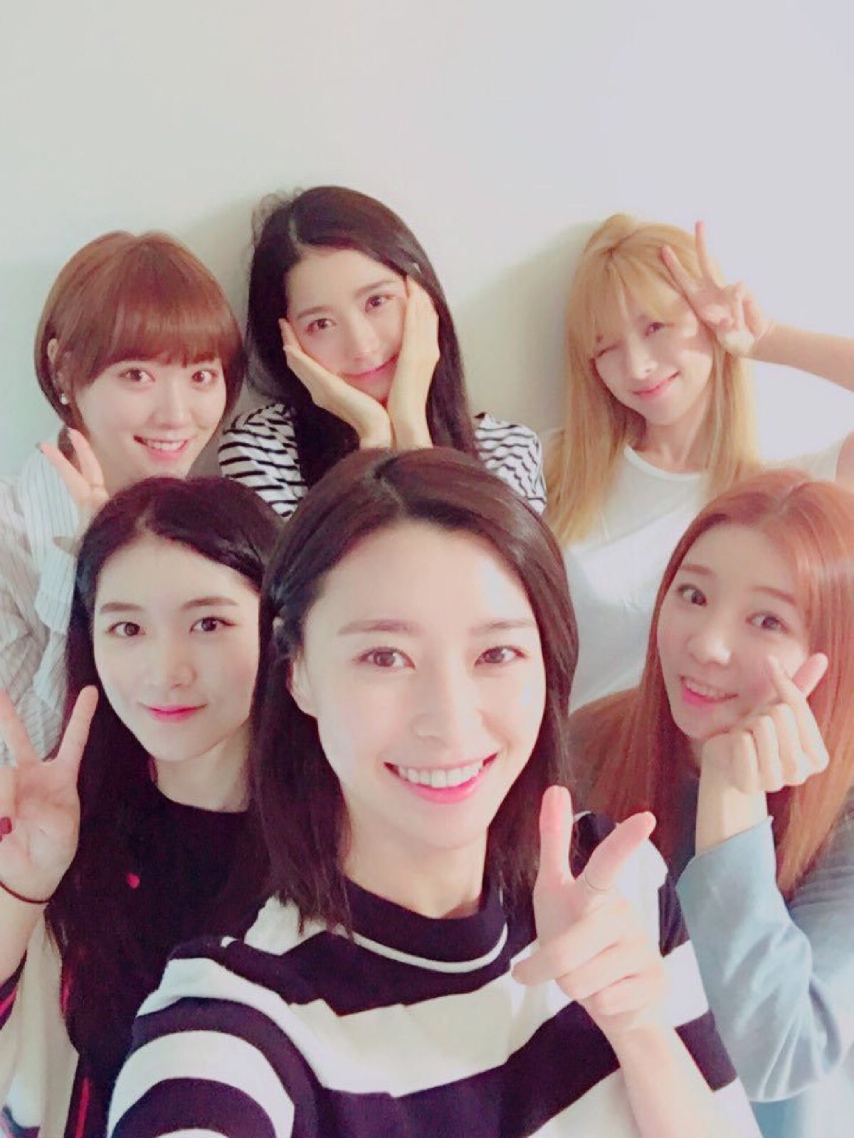 HELLOVENUS 헬로비너스 - 高清图片，堆糖，美图壁纸兴趣社区