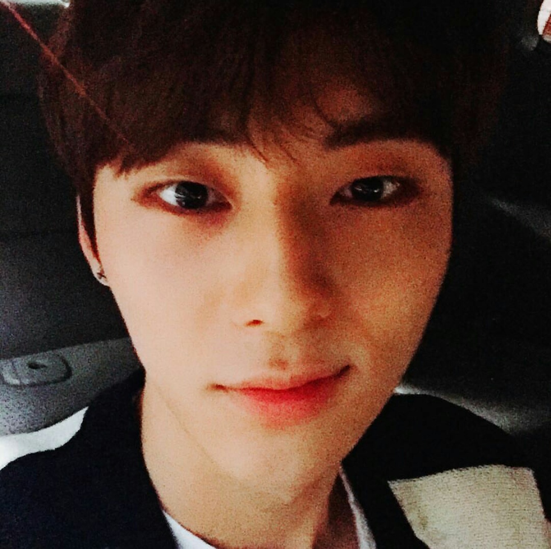 NU'EST 黄旼泫 - 高清图片，堆糖，美图壁纸兴趣社区