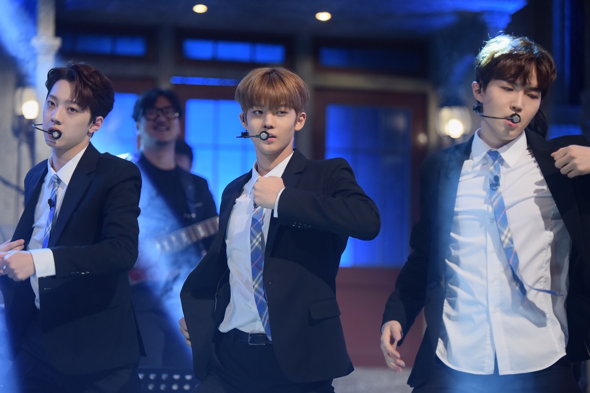 wannaone SNL - 堆糖，美图壁纸兴趣社区