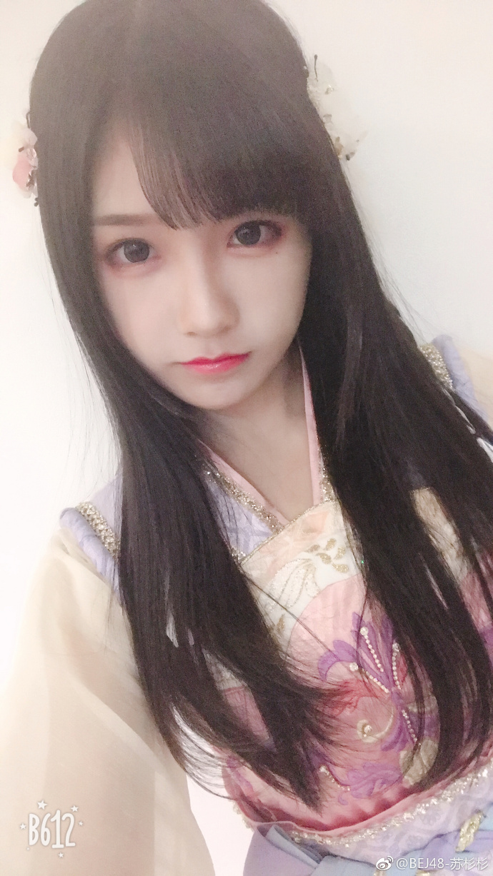 BEJ48成员苏杉杉，微博ID：BEJ48-苏杉杉（… - 高清图片，堆糖，美图壁纸兴趣社区