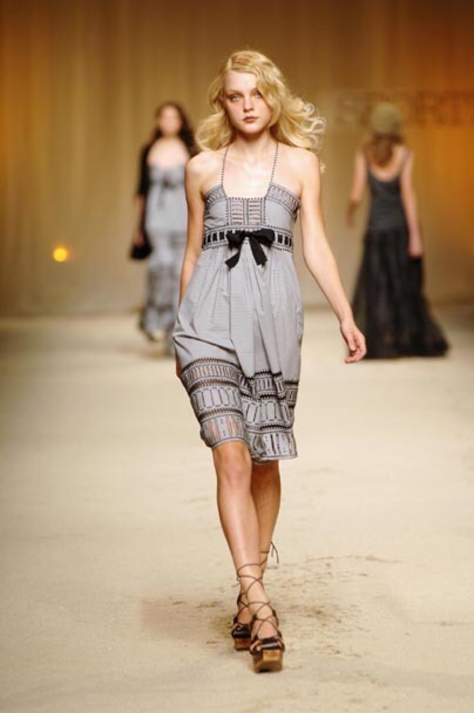 Jessica Stam - 高清图片，堆糖，美图壁纸兴趣社区