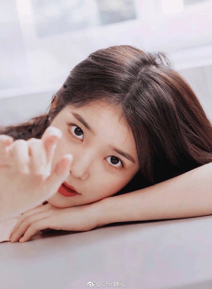 News | IU X ELLE 2018 10月刊杂志照 清纯… - 高清图片，堆糖，美图壁纸兴趣社区