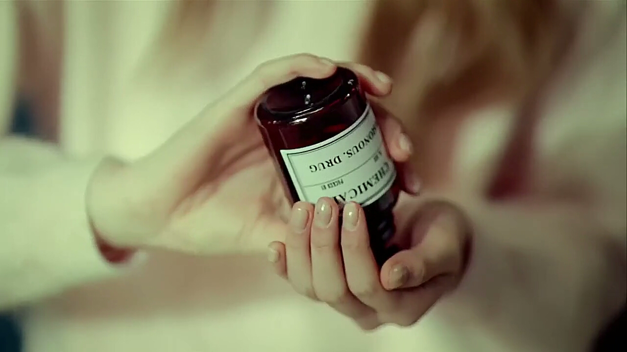 MV朴智妍自截游戏素材@feifei ps:调色尺寸… - 堆糖，美图壁纸兴趣社区