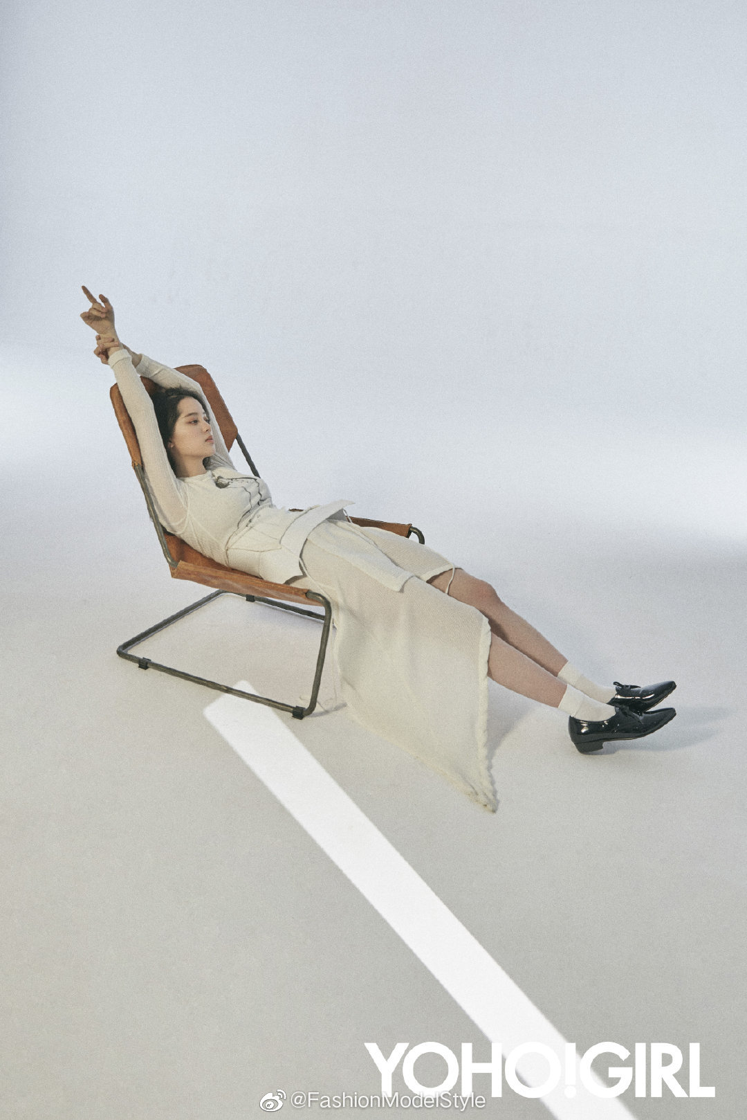 欧阳娜娜PeaceCeleb 杂志大片 | 欧阳娜娜 X… - 高清图片，堆糖，美图壁纸兴趣社区