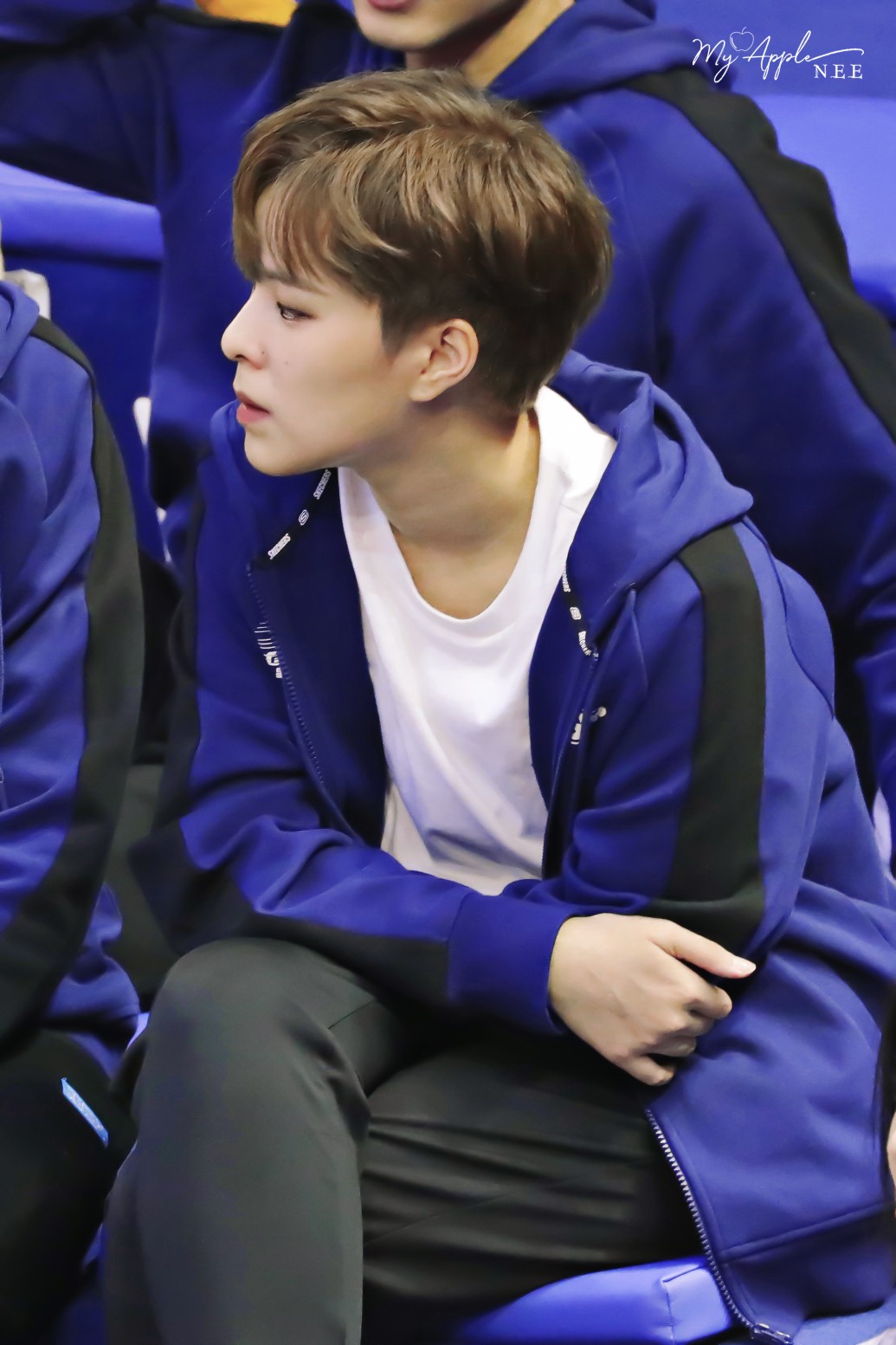 Sunnee杨芸晴 原图自新浪微博@MyApple_nee … - 高清图片，堆糖，美图壁纸兴趣社区