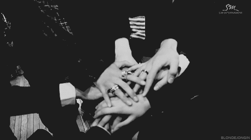 EXO GIF - 高清图片，堆糖，美图壁纸兴趣社区